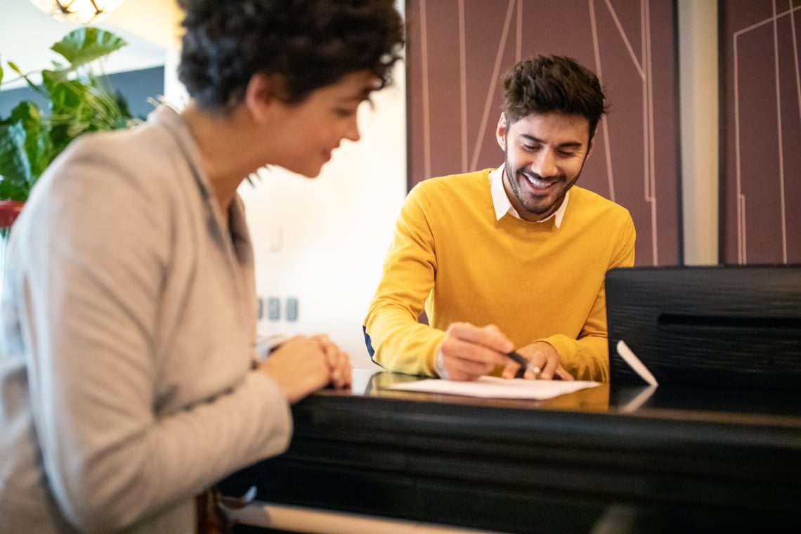 Infographic: Compare Tripadvisor's Free and Paid Features for Hotels